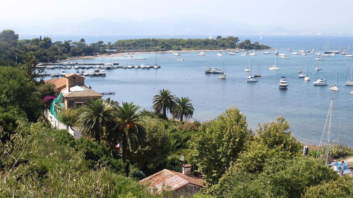 Explore Iles de Lerins with HSE Platform