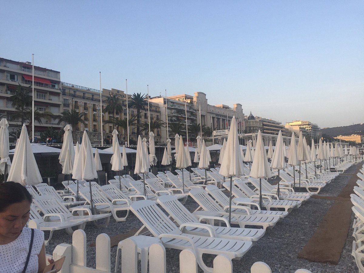 Stroll the Promenade des Anglais with HSE Platform